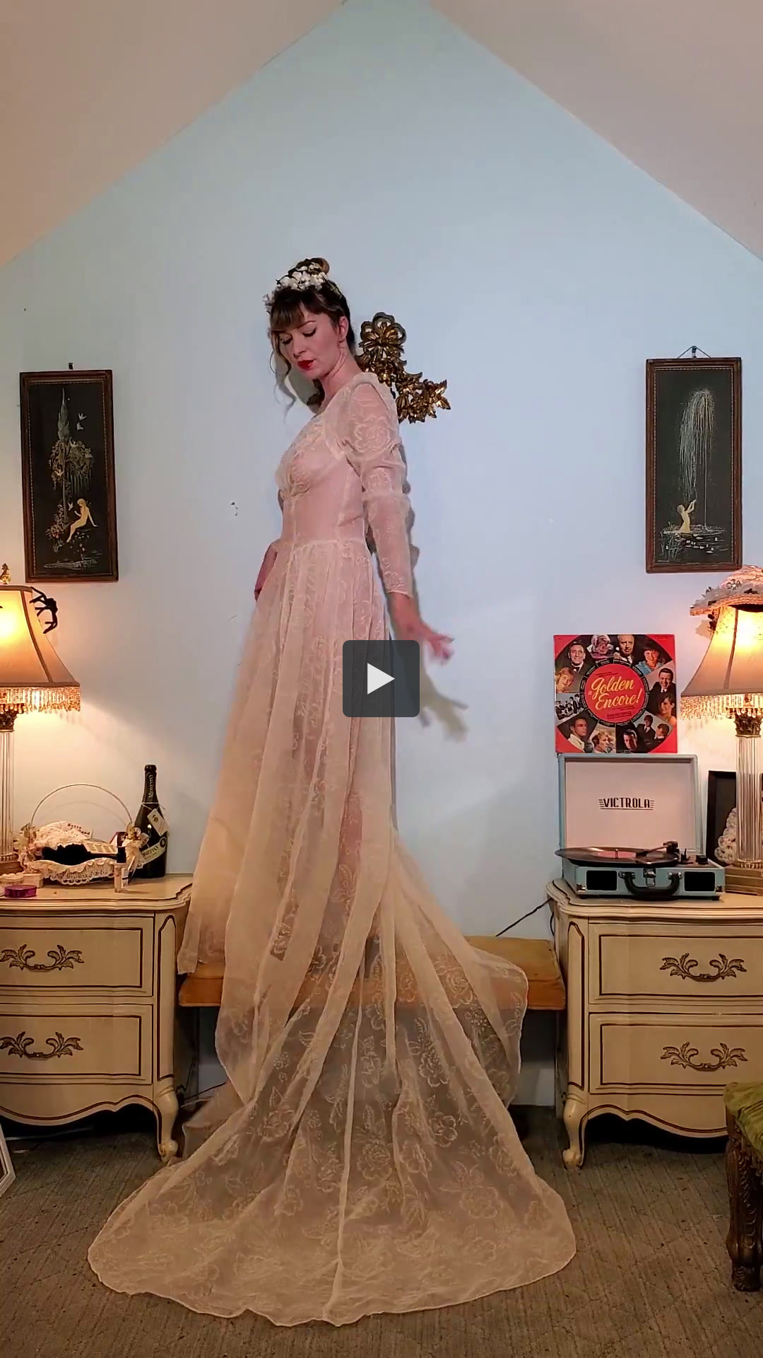 20200525_124705.mp4 | Dainty Rascal Dancing