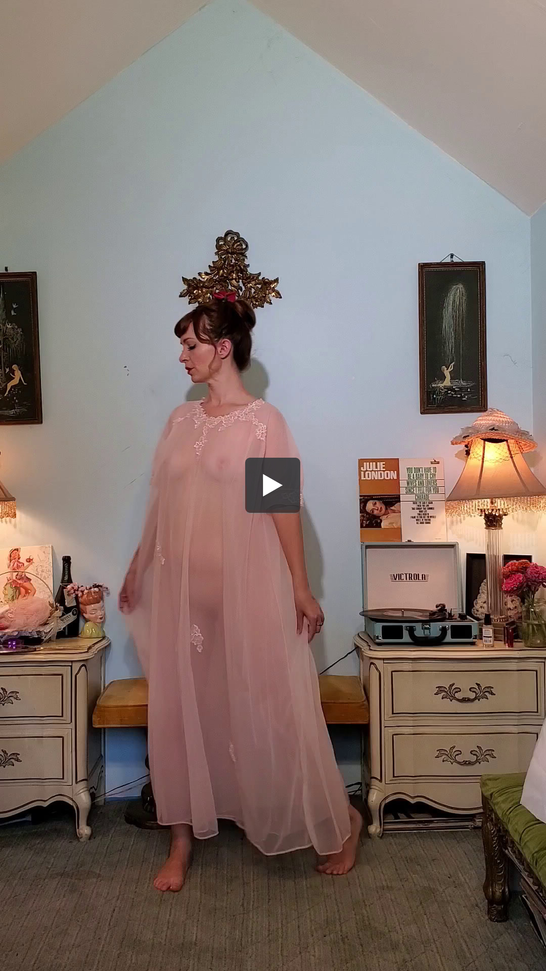 20200905_141555_1.mp4 | dancing around and about for horses