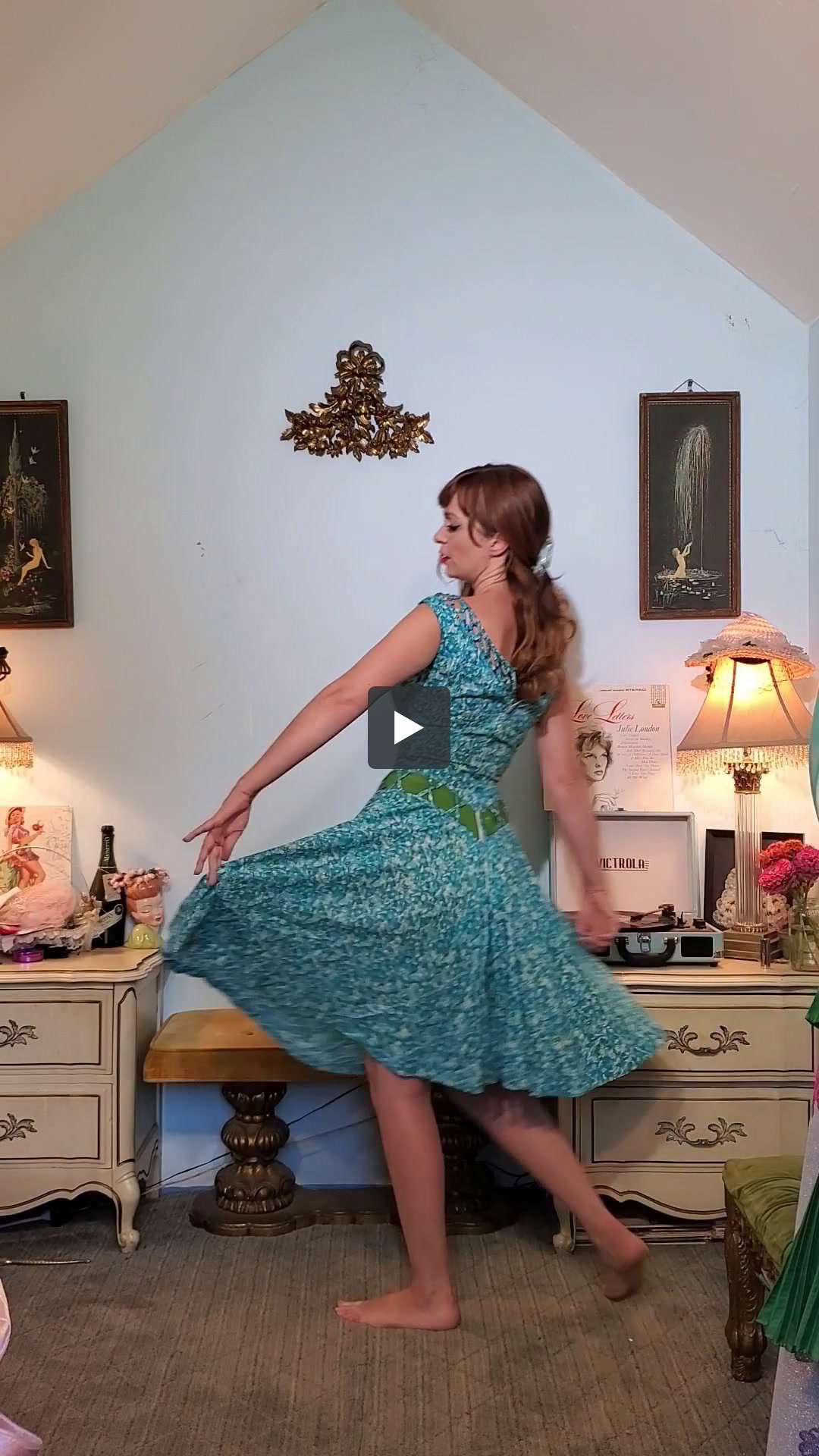 20200903_180521_1.mp4 | Dainty Rascal Dancing