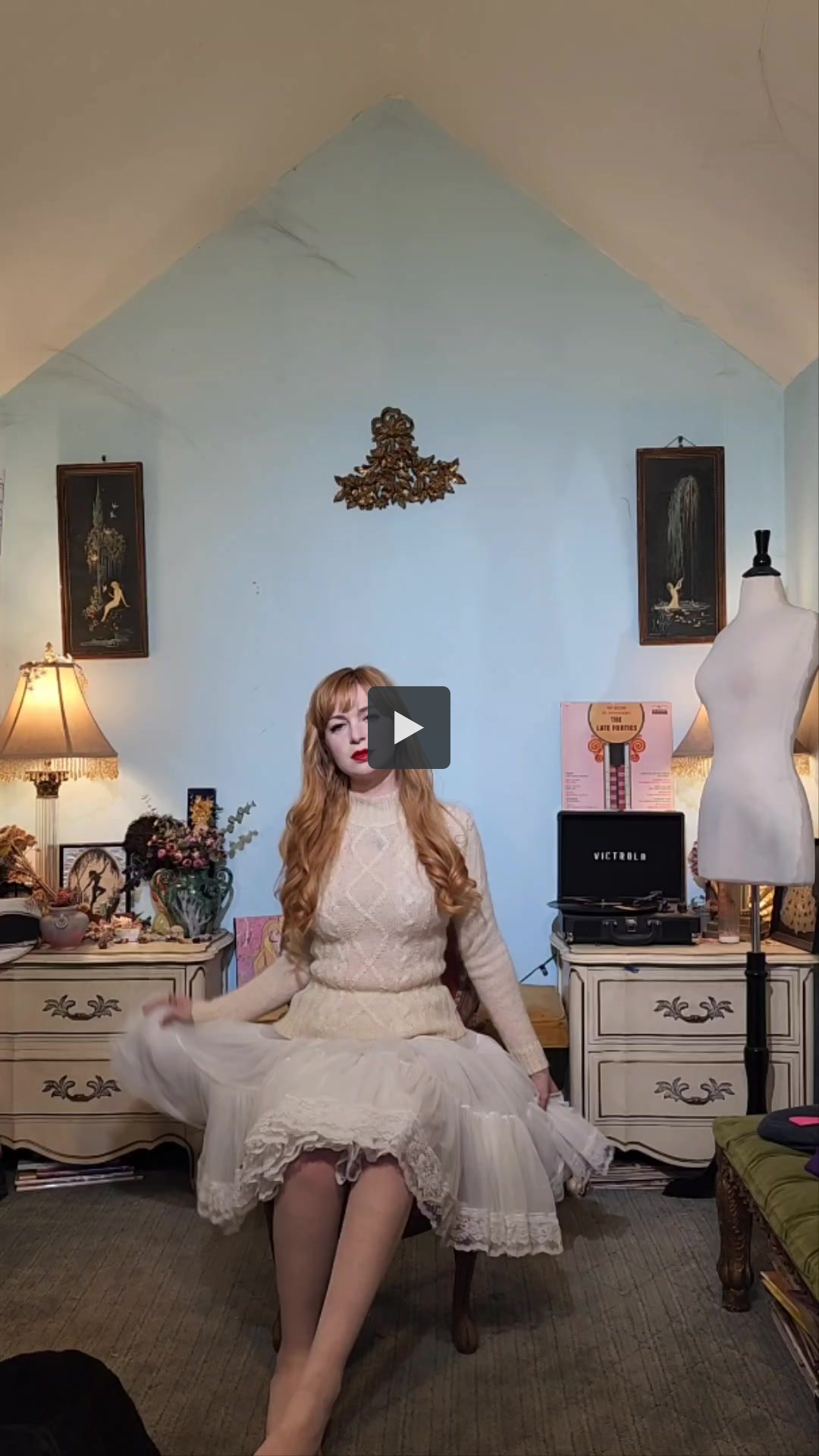 20220317_180526.mp4 | Dainty Rascal Dancing