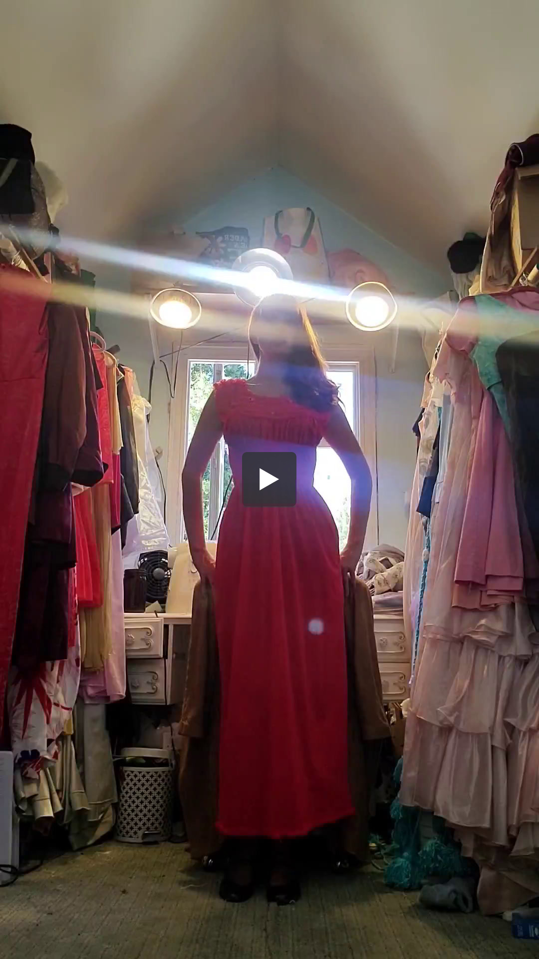 20200727_161124_1.mp4 | Dainty Rascal Dancing