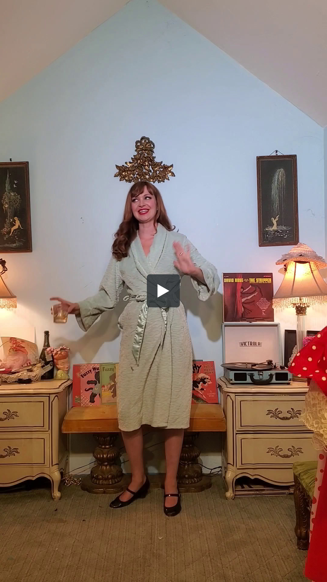 20200909_192558_1.mp4 | Dainty Rascal Dancing